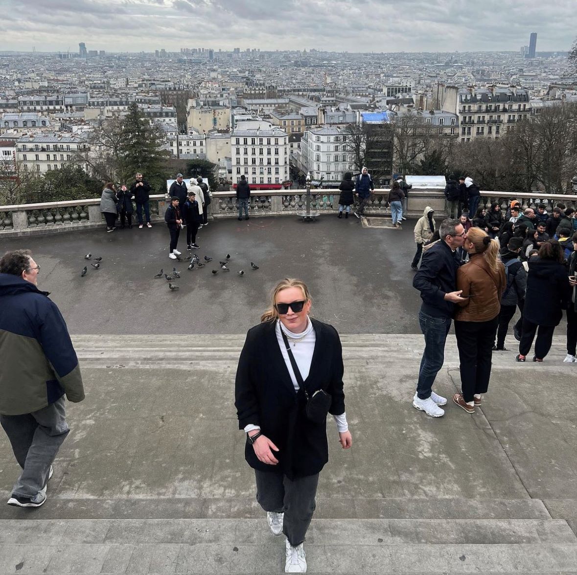 'Low Bar' is a smooth and relatable new single from Libby Thompson - Clout