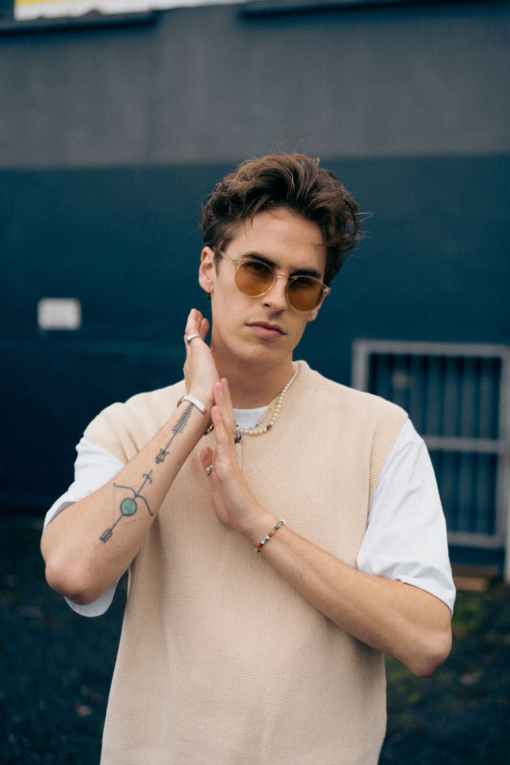 Who TF is Taylor Roche? - Clout