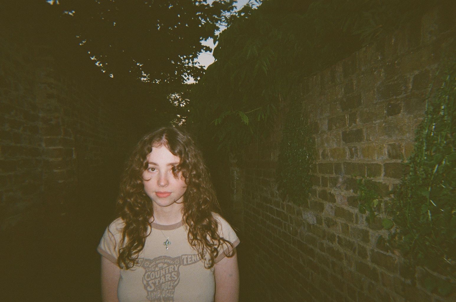 'Hate You' is a self-deprecating and relatable country-pop anthem from ...