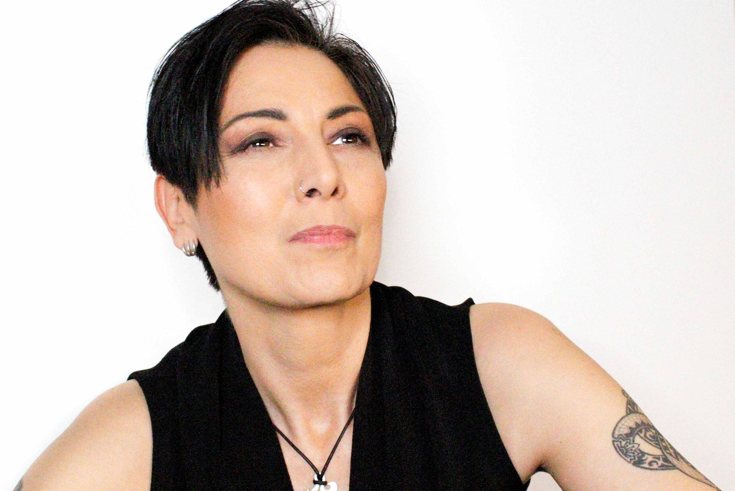 'Insecure' is an empowering new soulful pop single from Claire Littley ...