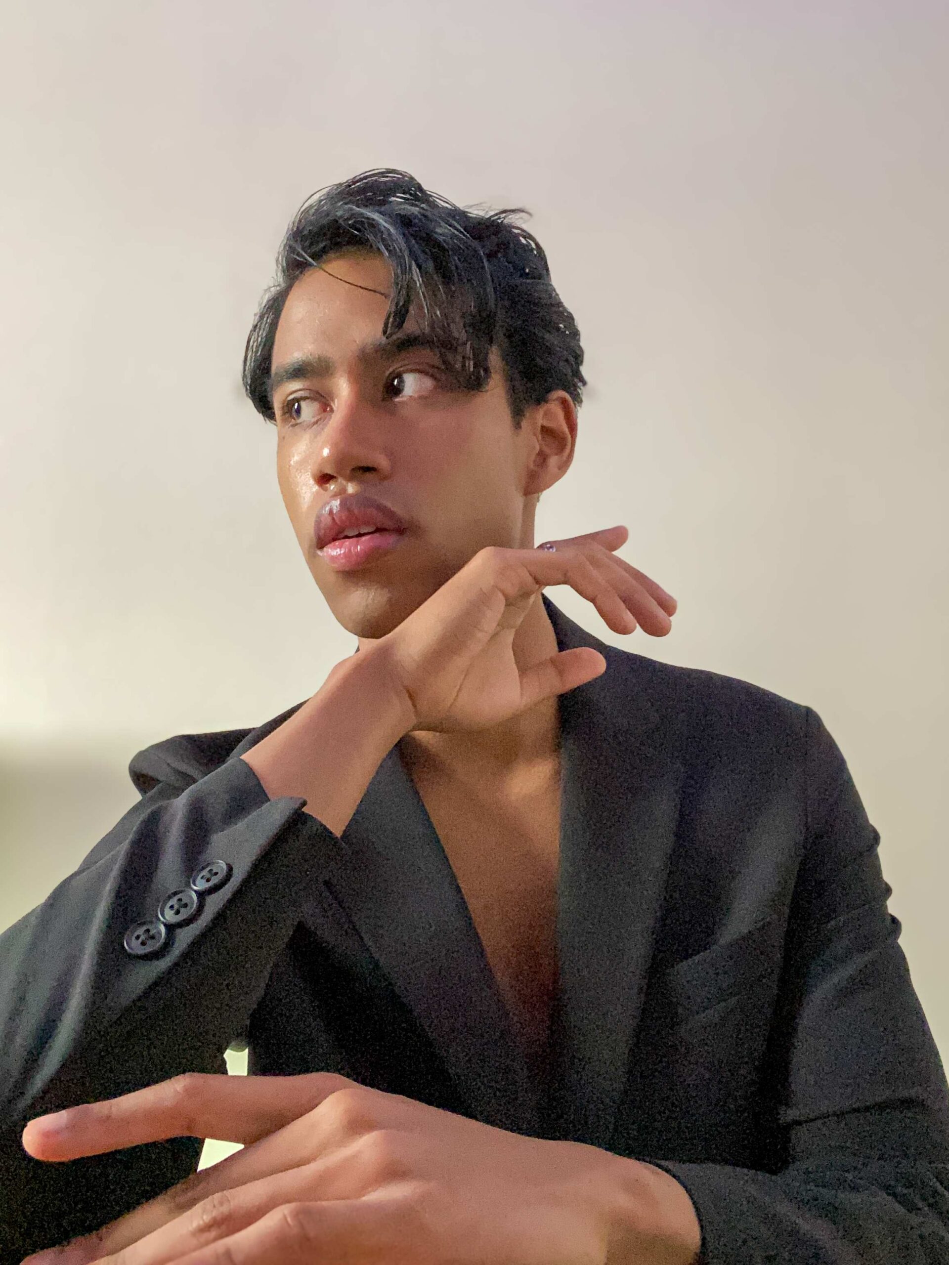 'OLYMPIA' is a infectiously catchy and dynamic new single from Andria ...