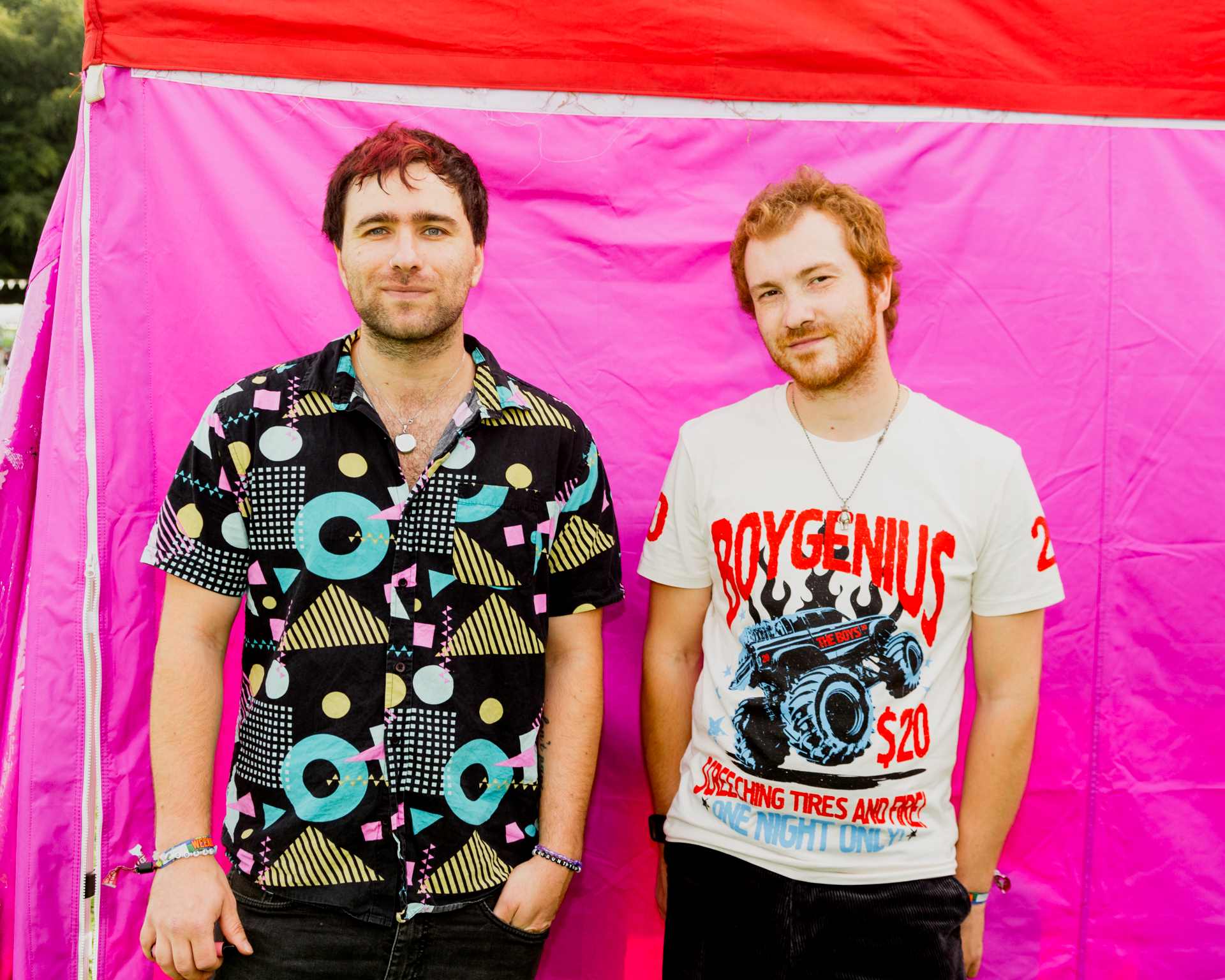 'Fighting The Dog' is a stirring and memorable new single from Morning ...